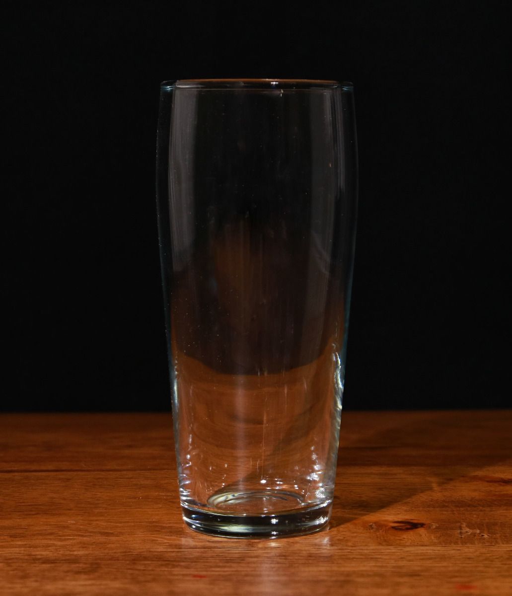Beer & Lager Glass, Hand Engraved 500ml – Royal Navy Shop